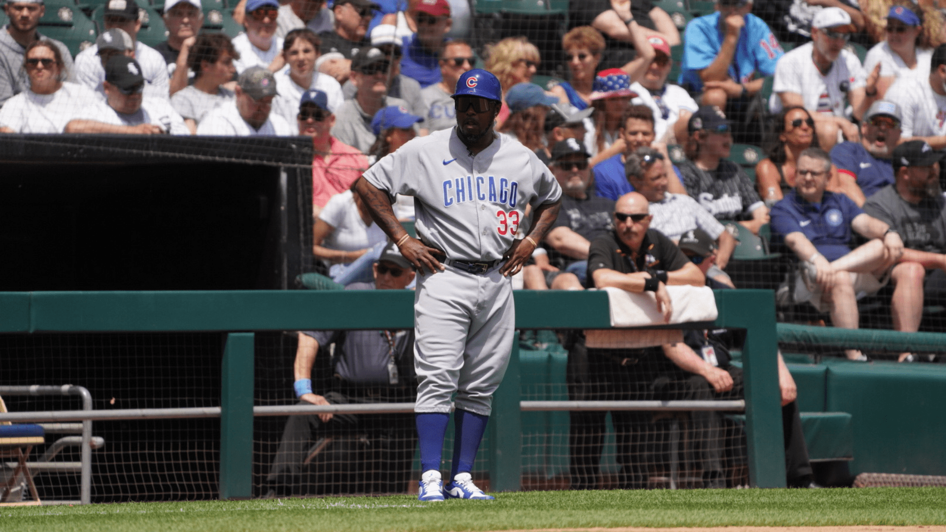 A behind-the-scenes look at how third base coach Willie Harris impacts ...